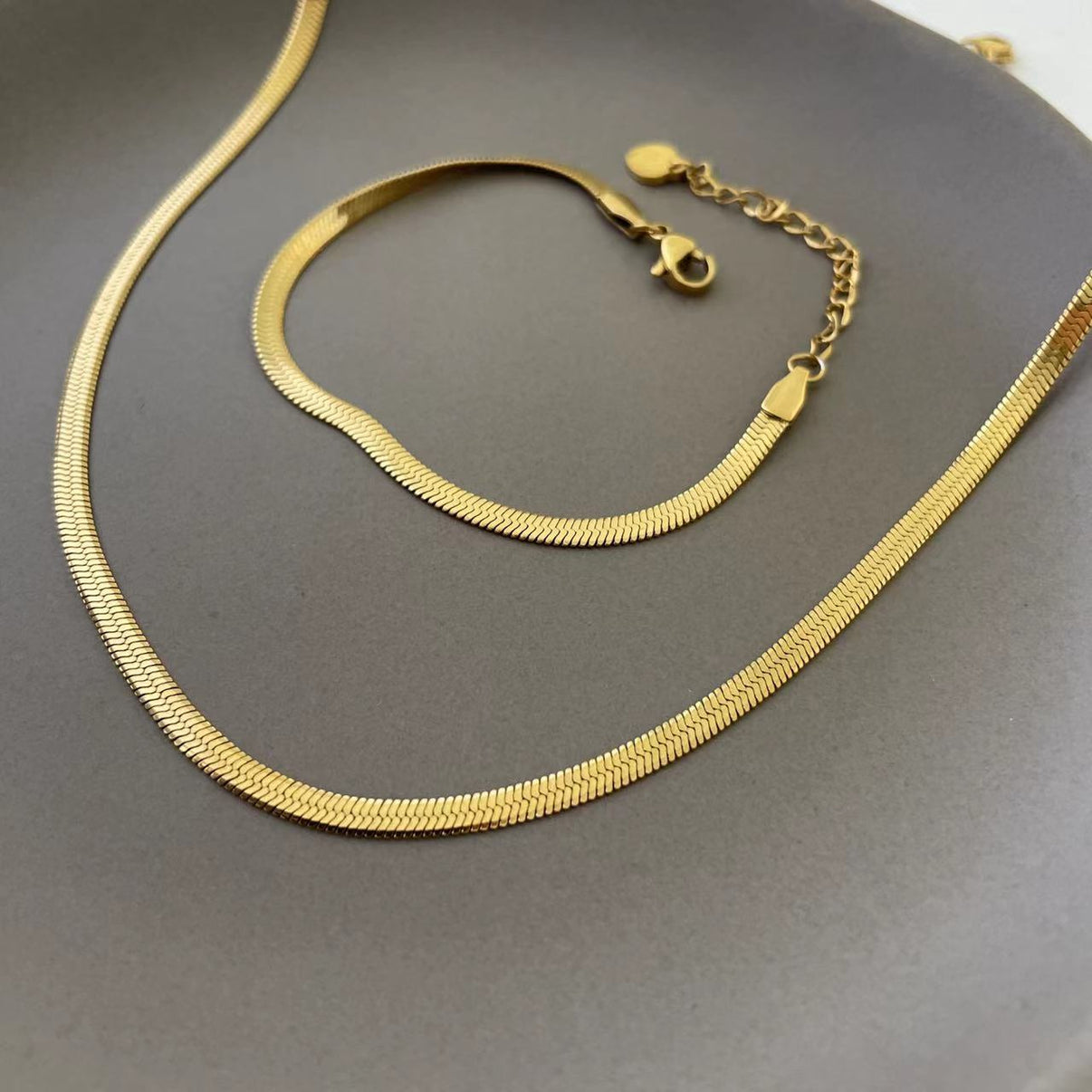 The Atellier-Lea Matching Jewelry Set